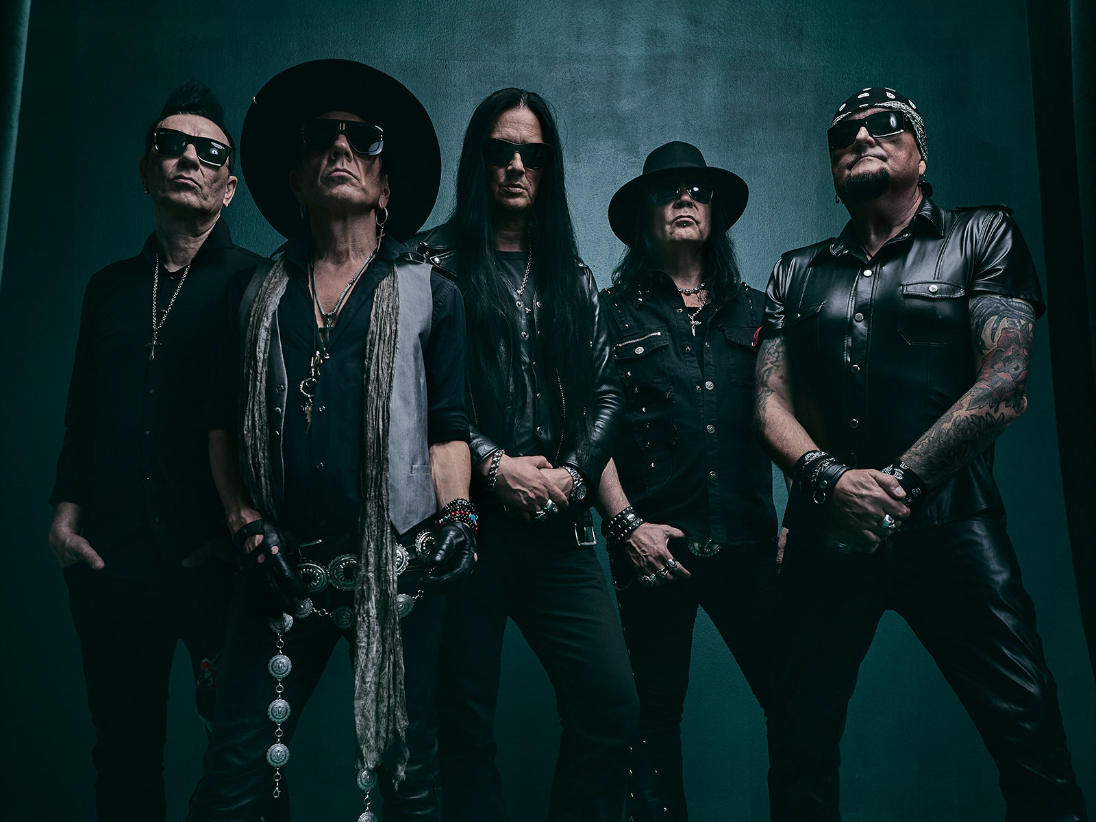 The 69 Eyes Shop – Backstage Rock Shop
